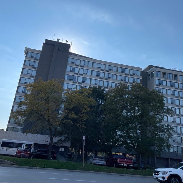 DoubleTree by Hilton - Mississauga, ON