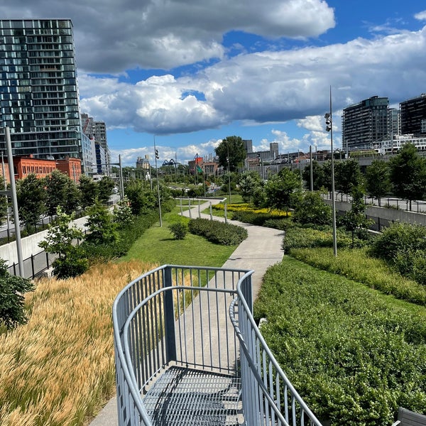 Parc Entrée de Ville Bonaventure - Park in Le Sud-Ouest