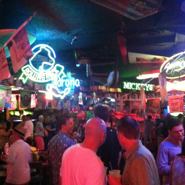 Photos at Giligin's Sand Bar & Shrimp Hut and Chuey's Midget Dwarf Bar ...