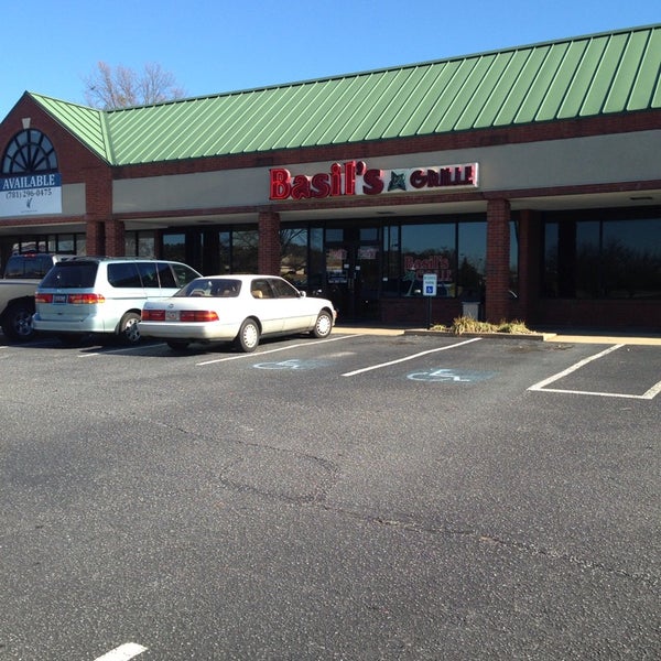 Basil's Grille - Steakhouse