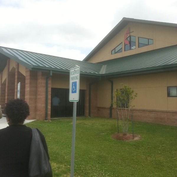 Jones Memorial United Methodist Church - Church in Houston