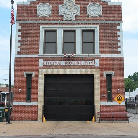 St. Louis Fire Dept. Engine House #6 - Fire Station in Saint Louis