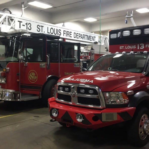 Photos at St. Louis Fire Dept. Engine House #13 - Hamilton Heights - St ...