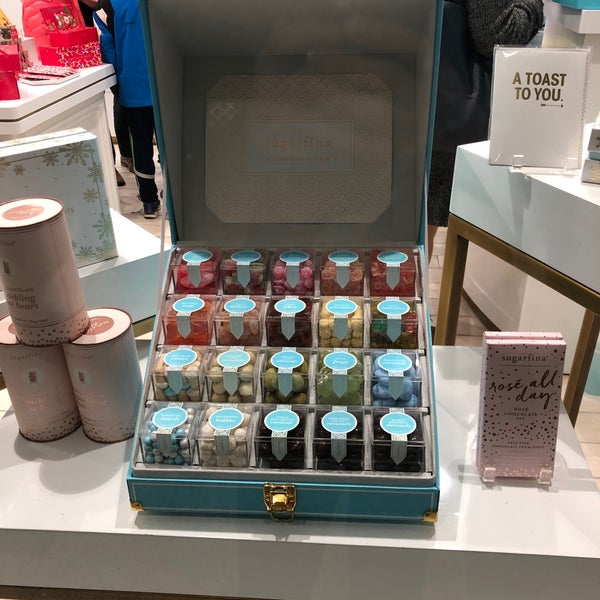 Sugarfina - Rockefeller Center - 59 visitors