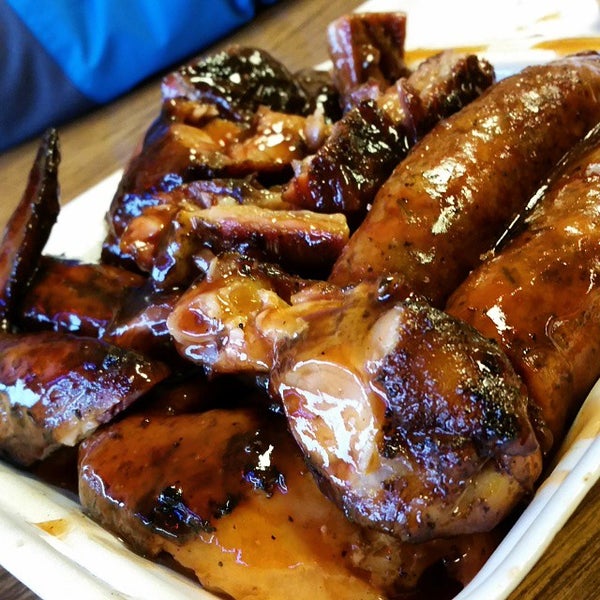 Big Daddy's BBQ - 4213 Cleveland St