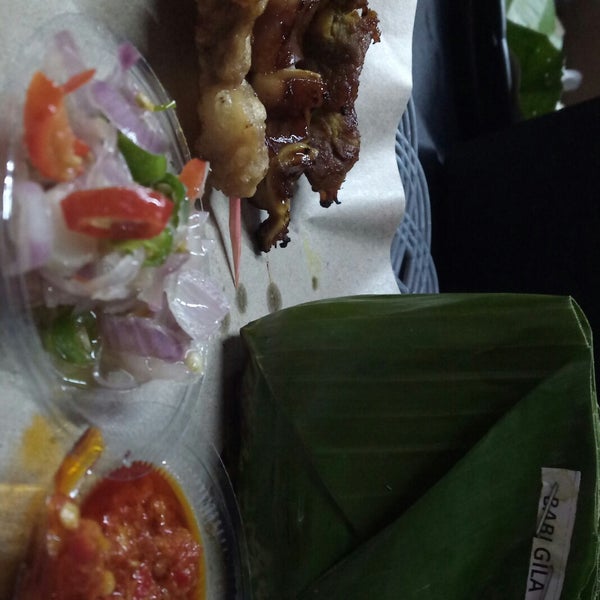 Angkringan Babi BOI - BBQ Joint in Kelapa Gading