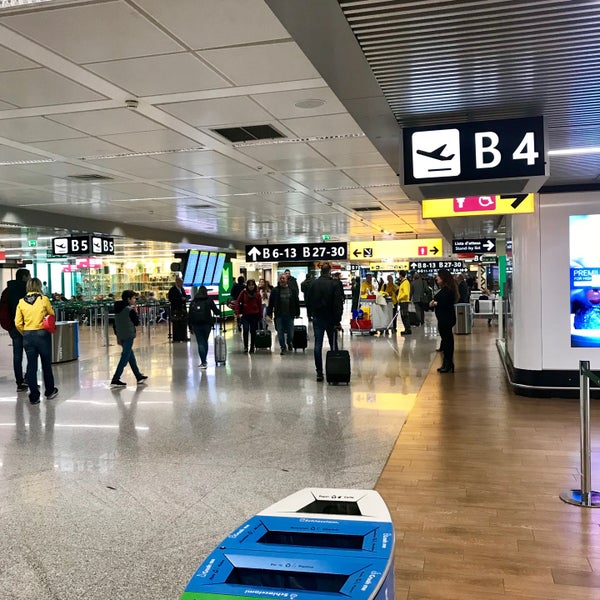 Gate B3 - Terminal 1