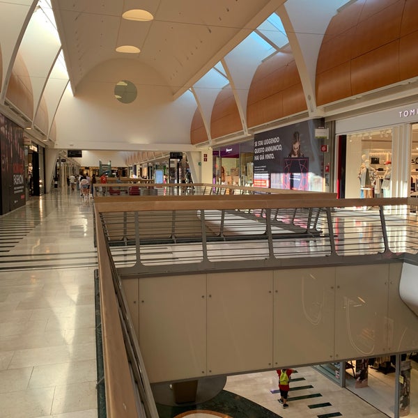 Centro Commerciale Roma Est - 60 tips from 3399 visitors