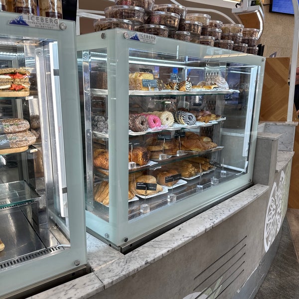 Ilan's The Alternative Cafe - Terminal 3