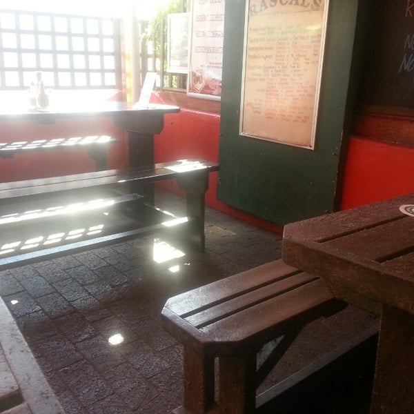 Rascals Restaurant and Bar - Claremont - 2 MEYER STREET, Claremont