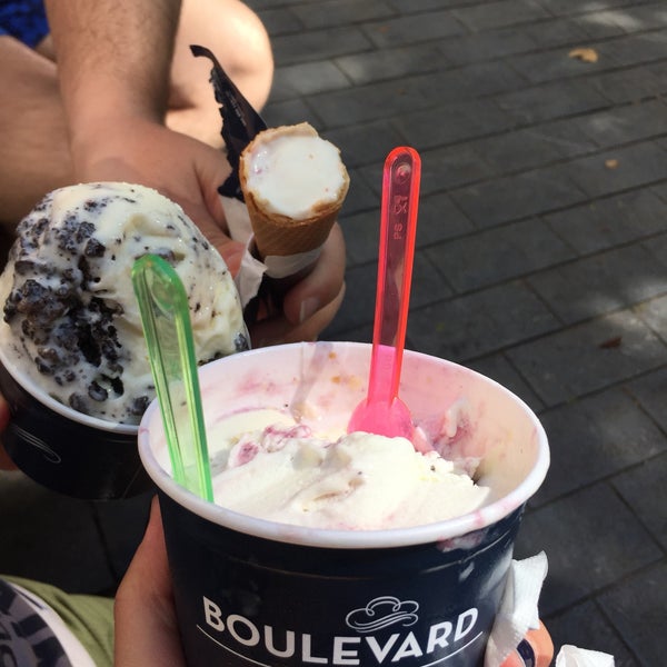 Photos at Gelateria Boulevard - Ice Cream Shop in Donostia-San Sebastián