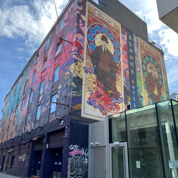 Temple Bar Square - Temple Bar - Dublin, Dublin City