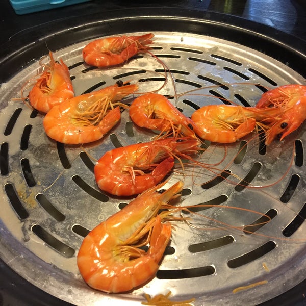 Photos at Steam Era Seafood Steamboat Restaurant 蒸时代海鲜蒸汽火锅