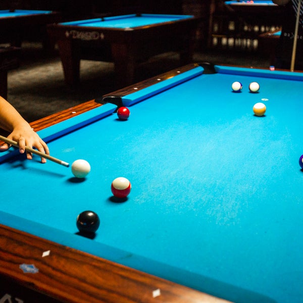 Big Dogs Billiards - Pool Hall in Des Moines