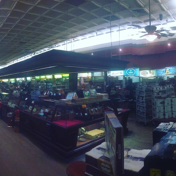 Photos at JR Discount Factory Outlet - Selma, NC