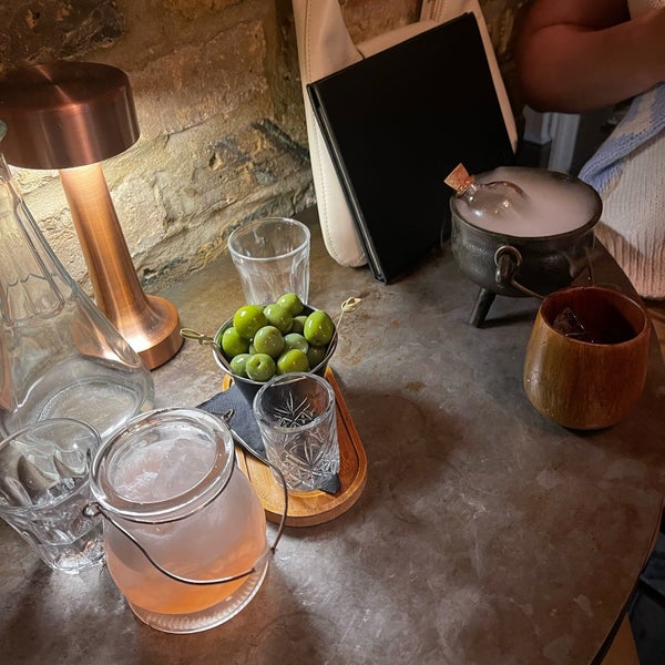 Purl Cocktail Bar - 72 tips from 1436 visitors