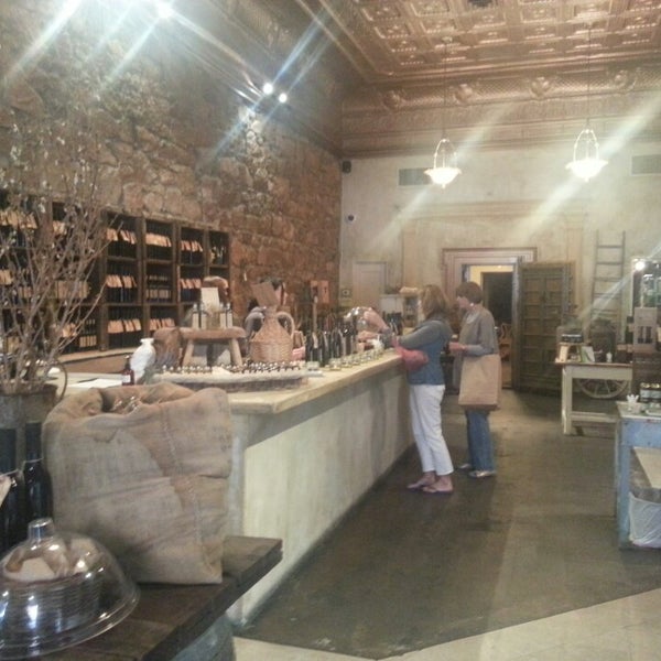 St. Helena Olive Oil Co. (Now Closed) - Gourmet Store in Saint Helena