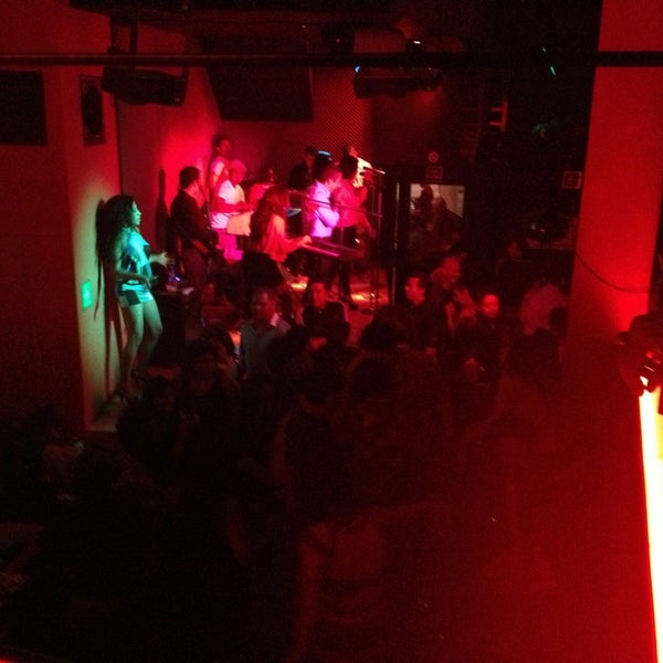 Mama rumba (Now Closed) - Av. Pte. Masaryk 939