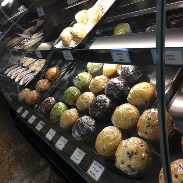 Fishhawk Bagels - Bagel Shop