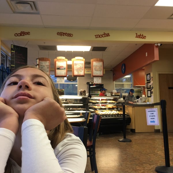 Fishhawk Bagels - Bagel Shop