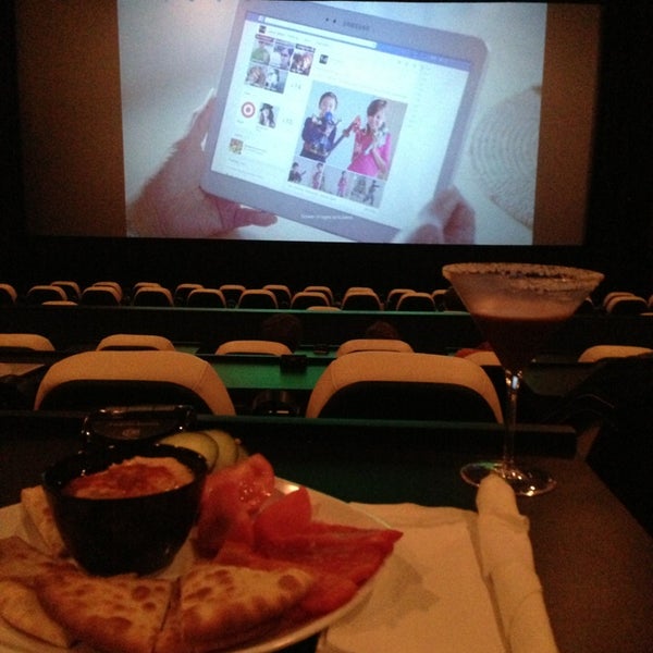 Star Cinema Grill - Multiplex