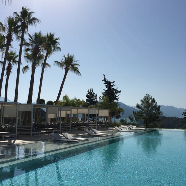 İnfinity Pool - Hotel Pool