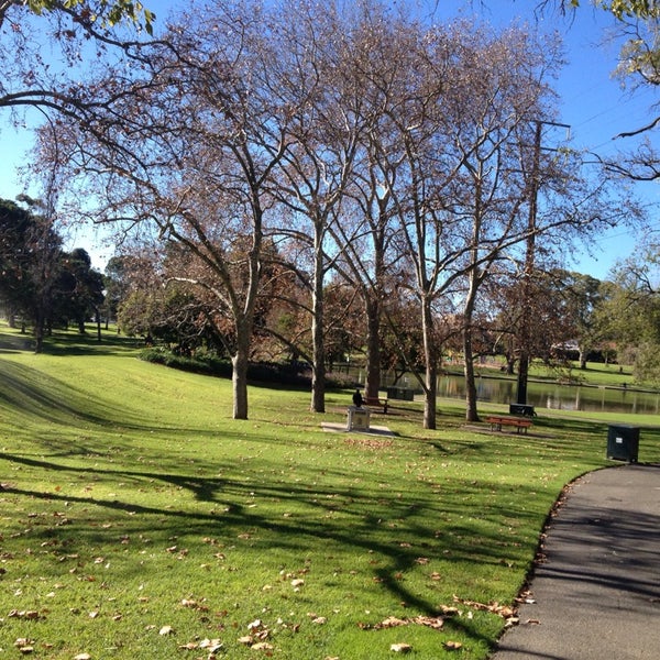 Rymill Park - Rundle Rd.