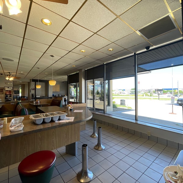 Landmark Restaurant - American Restaurant
