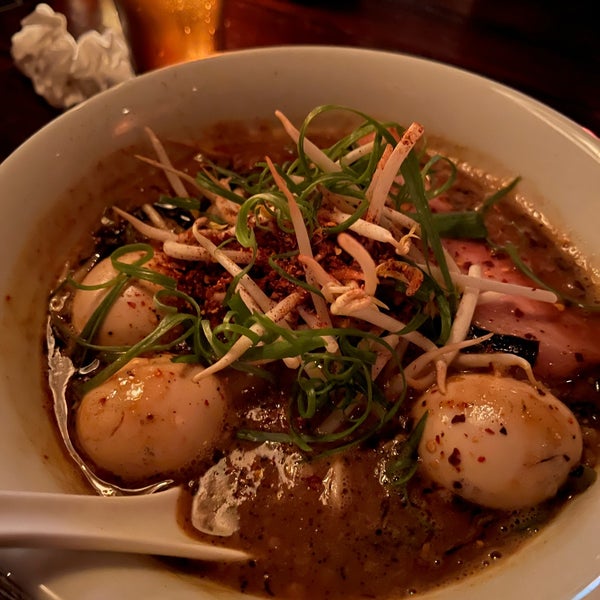 High Five Ramen - West Town - 39 tips from 1547 visitors