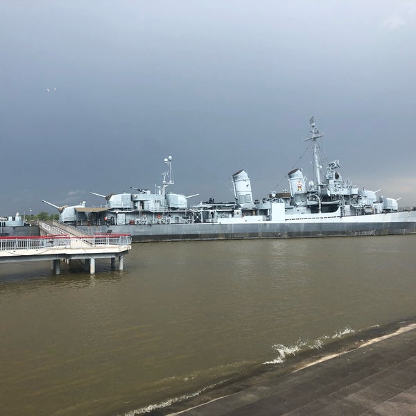 USS Kidd WWII Museum - Museum