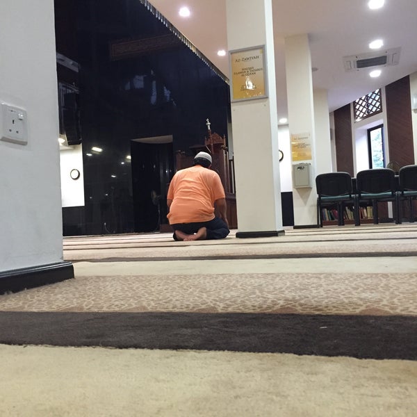 Photos at Masjid Kampung Siglap (Mosque) - Bedok - 3 tips