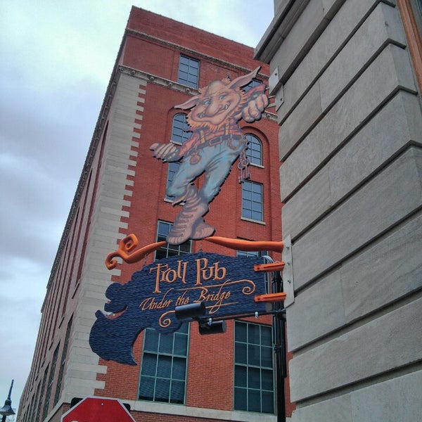The Troll Pub Under The Bridge - Pub in Louisville