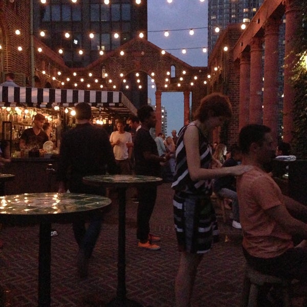 Photos at Pod 39 Rooftop Bar - Cocktail Bar in Murray Hill