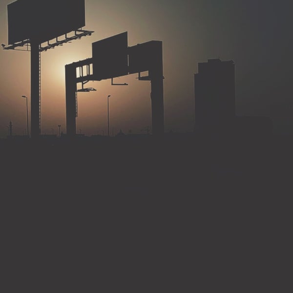 Al Juffali Mercedes-Benz