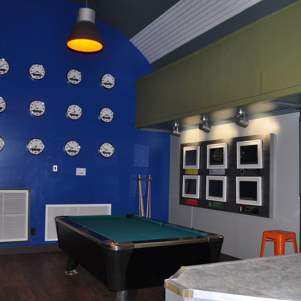 Photos at Smoke Bomb Grille - American Restaurant in Fort Bragg