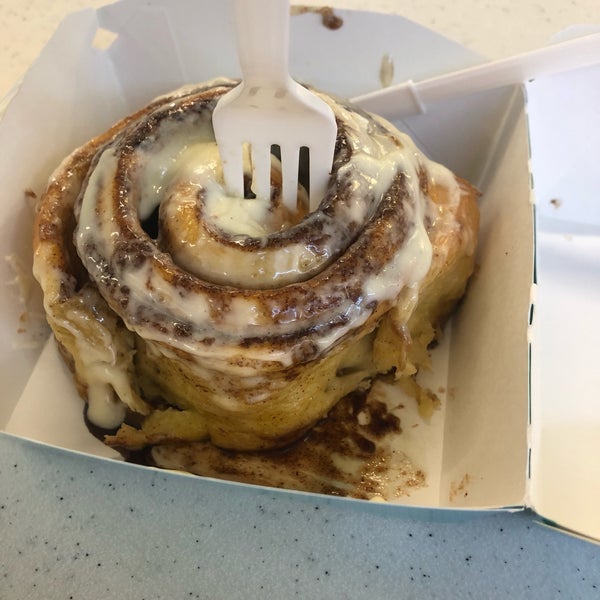 Cinnabon - Ala Moana - Kakaako - 1450 Ala Moana Blvd. #1105