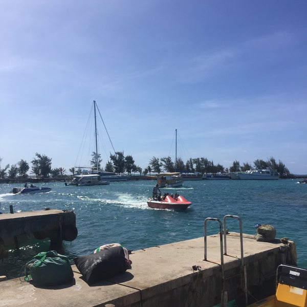 Port of Saipan - 62 visitors
