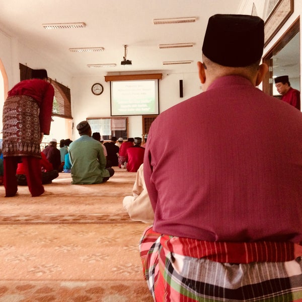 Photos at Masjid Kariah Paroi Jaya - Mosque in Seremban