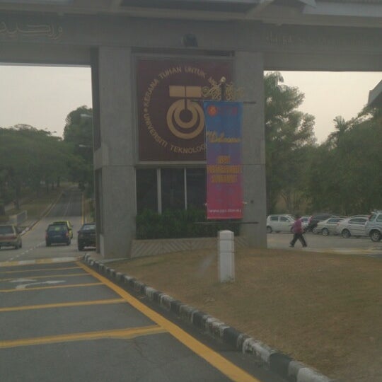 Pintu Gerbang Utm Skudai