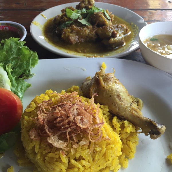 ลองชิม - ร้านอาหารฮาลาล ใน Min Buri