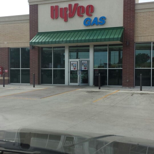 Hy-Vee Gas - Fuel Station in Lawrence