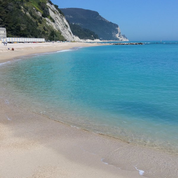 La Spiaggiola - 4 tips from 227 visitors