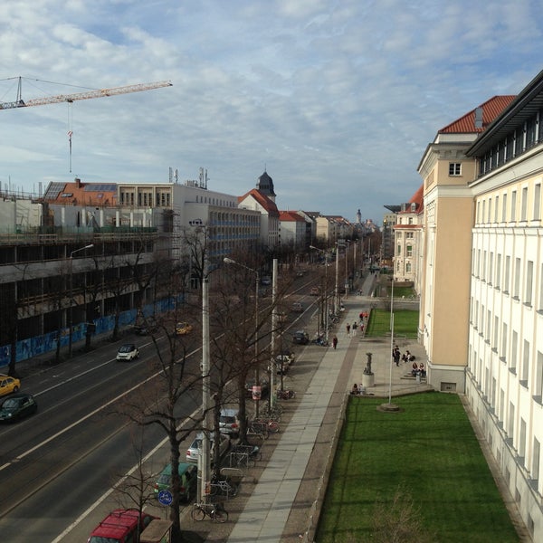 Hochschulbibliothek HTWK Leipzig - Connewitz - 3 tips from 55 visitors