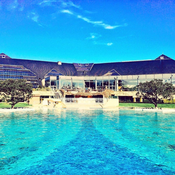 Les Pyramides - Le Port-Marly, Île-de-France