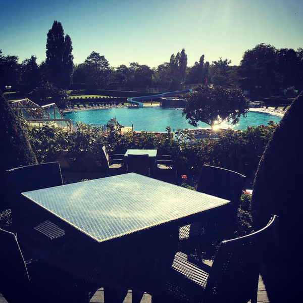 Les Pyramides - Le Port-Marly, Île-de-France