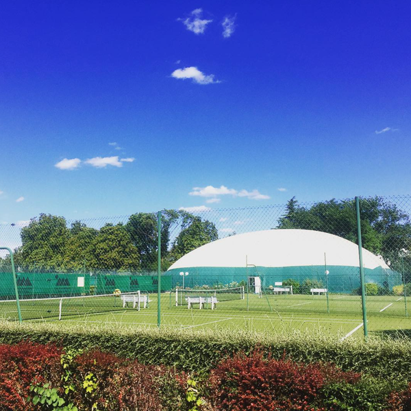 Les Pyramides - Le Port-Marly, Île-de-France