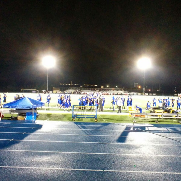 Aloha High School Stadium - 2 tips from 98 visitors