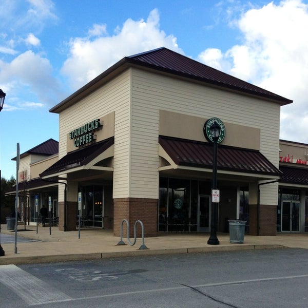 Starbucks - 29 tips from 1910 visitors