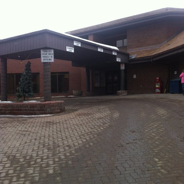 St Michael's Extended Care Centre - Northeast Edmonton - 7404 139 Ave