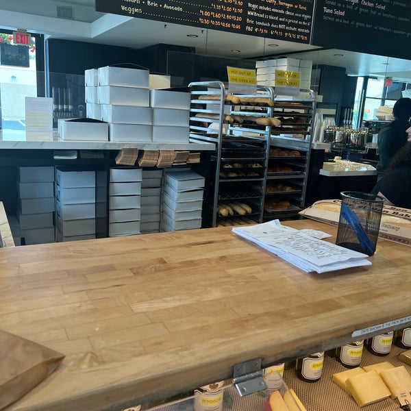 C'est Si Bon - Mariners Mile - Newport Beach, CA